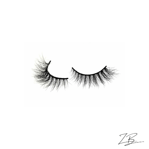 AM Lashes: Natural Looking Eyelash Extensions